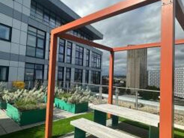 3 bedroom apartment for sale in Grapnel Apartments, Furness Quay, Manchester, M50