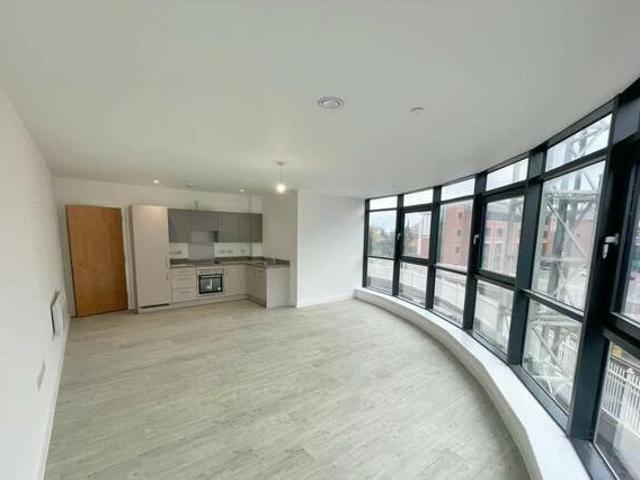 3 Bedroom Apartment For Sale In Greater Manchester