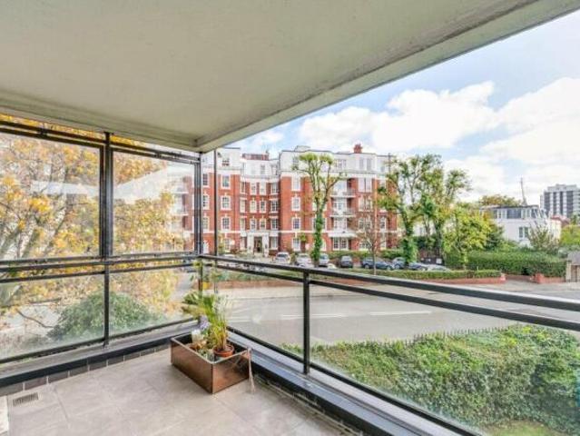 3 bedroom apartment for sale in Hall Road, St John's Wood, London, NW8