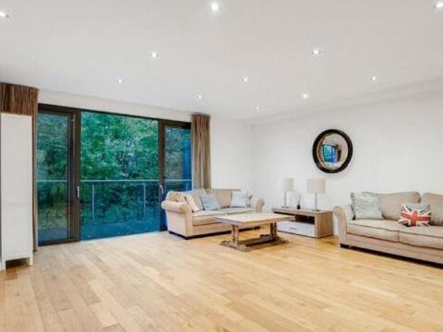 3 Bedroom Apartment For Sale In Hampstead