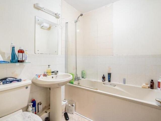 3 bedroom apartment for sale in Hansom Place, York, YO31