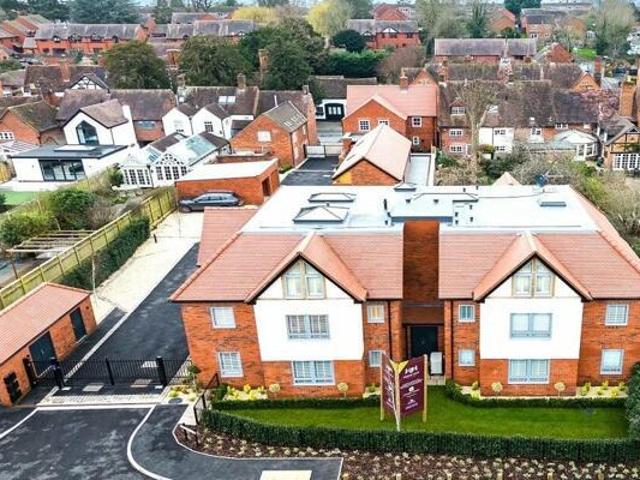 3 Bedroom Apartment For Sale In Henley In Arden