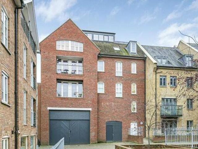 3 Bedroom Apartment For Sale In Hitchin, Hertfordshire