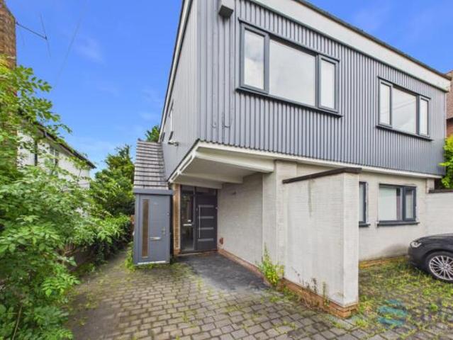 3 bedroom apartment for sale in Hollytree Road, upper Flat, Woolton, L25