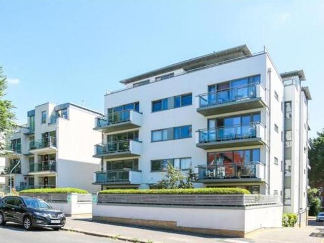 3 Bedroom Apartment For Sale In Hove