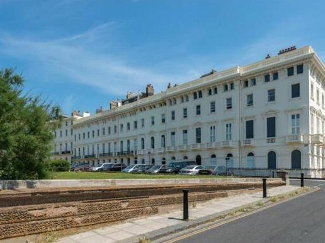 3 Bedroom Apartment For Sale In Hove, East Sussex