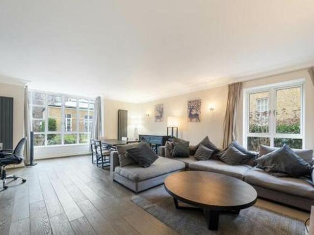 3 Bedroom Apartment For Sale In Kensington Green