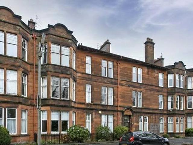 3 bedroom apartment for sale in Kirkcaldy Road Pollokshields Glasgow G41