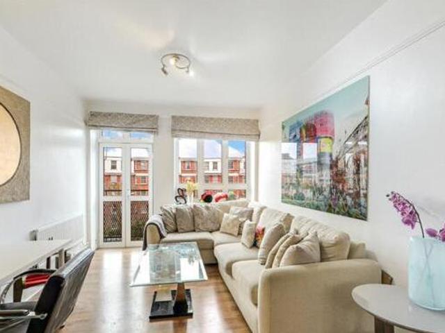 3 Bedroom Apartment For Sale In Lucan Place, London
