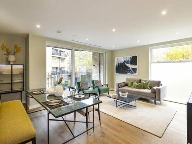 3 Bedroom Apartment For Sale In Luton Street, London