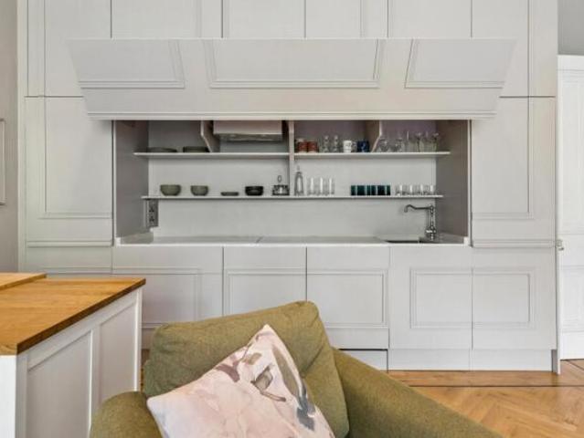 3 bedroom apartment for sale in La Belle Place, Kelvingrove, Glasgow, G3