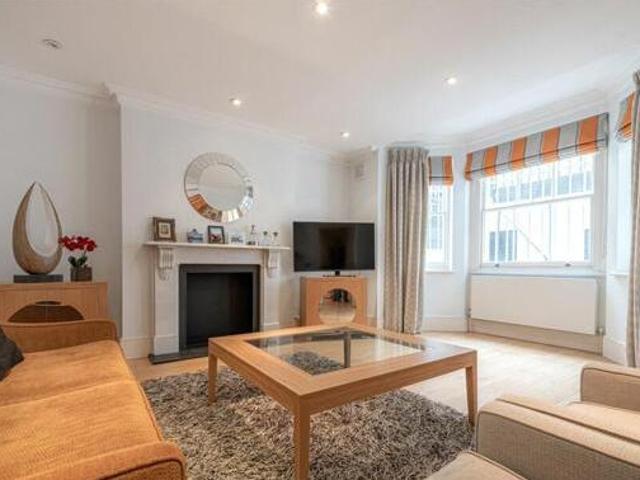 3 Bedroom Apartment For Sale In London