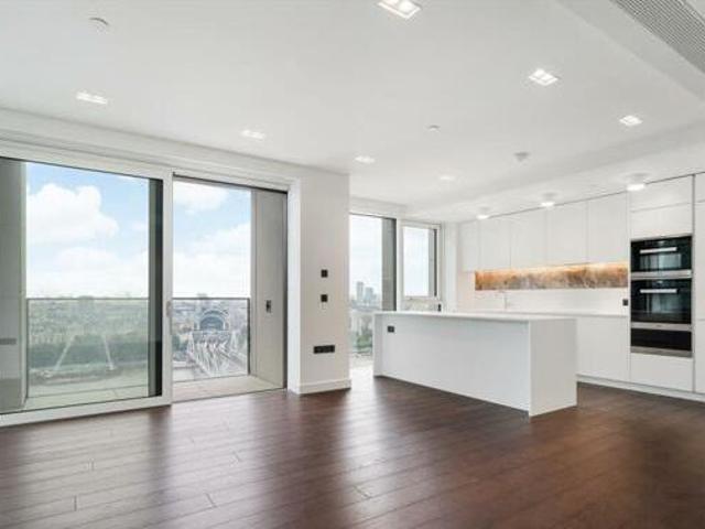 3 Bedroom Apartment For Sale In London