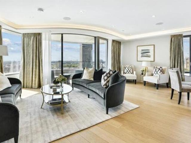 3 Bedroom Apartment For Sale In London