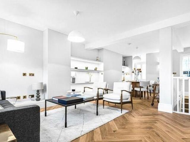 3 Bedroom Apartment For Sale In London