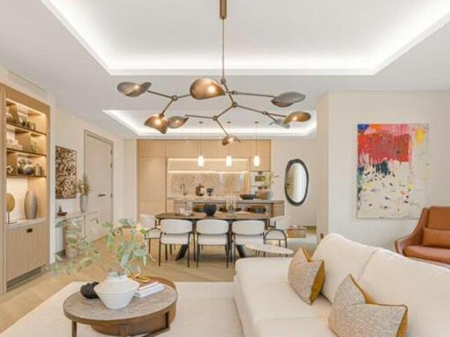 3 Bedroom Apartment For Sale In London