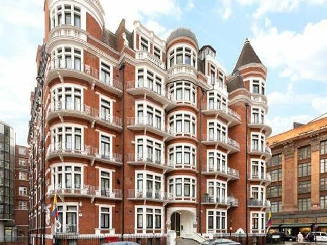 3 Bedroom Apartment For Sale In London