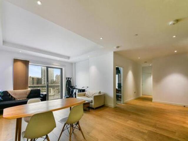 3 Bedroom Apartment For Sale In London