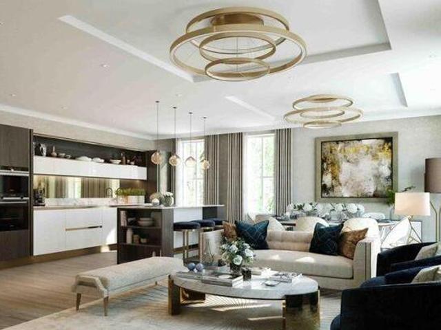 3 Bedroom Apartment For Sale In London