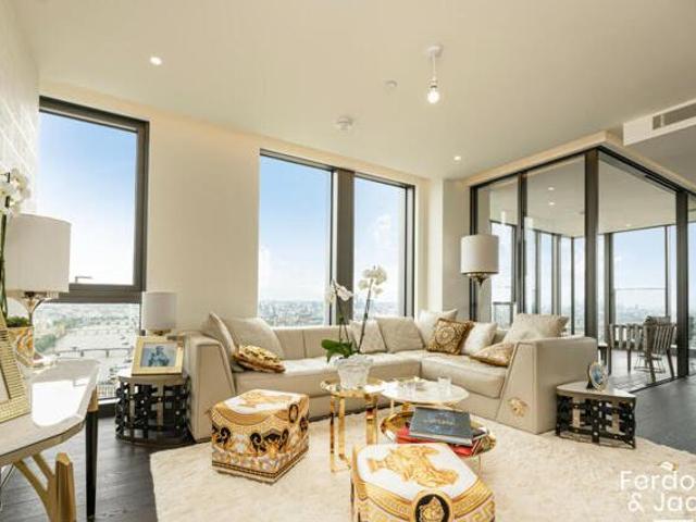 3 Bedroom Apartment For Sale In London