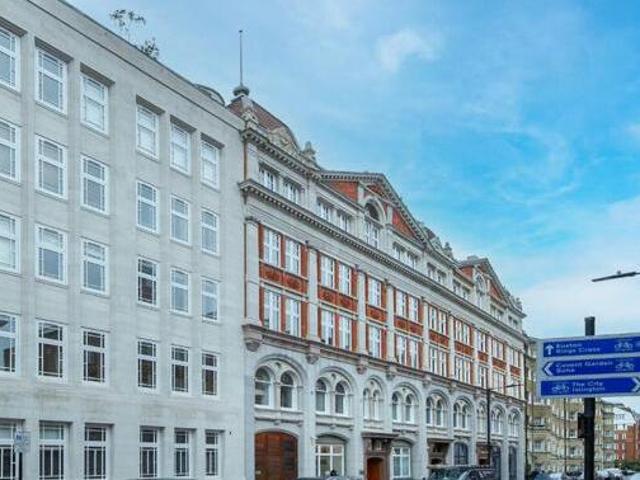 3 Bedroom Apartment For Sale In London