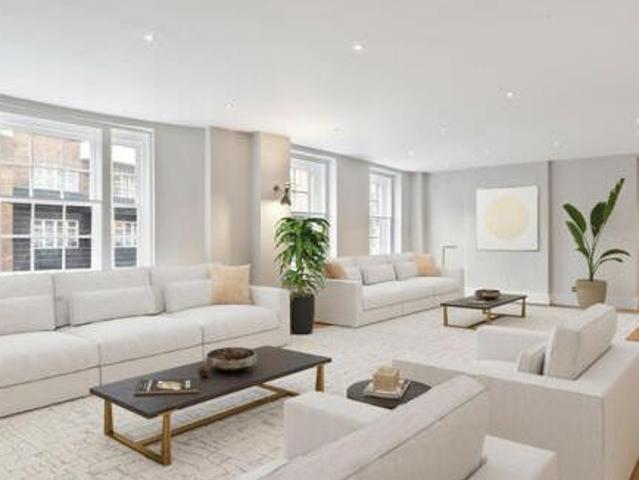 3 Bedroom Apartment For Sale In London