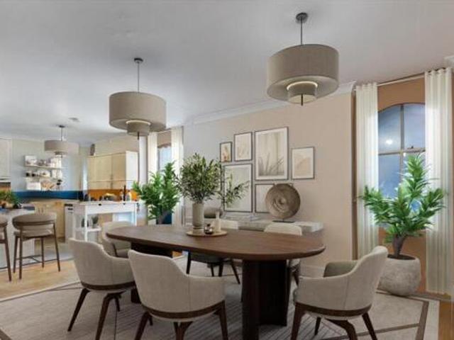 3 Bedroom Apartment For Sale In London