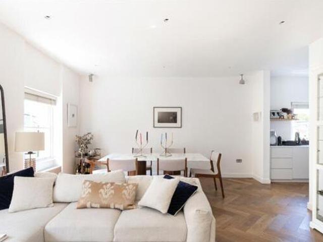 3 Bedroom Apartment For Sale In London