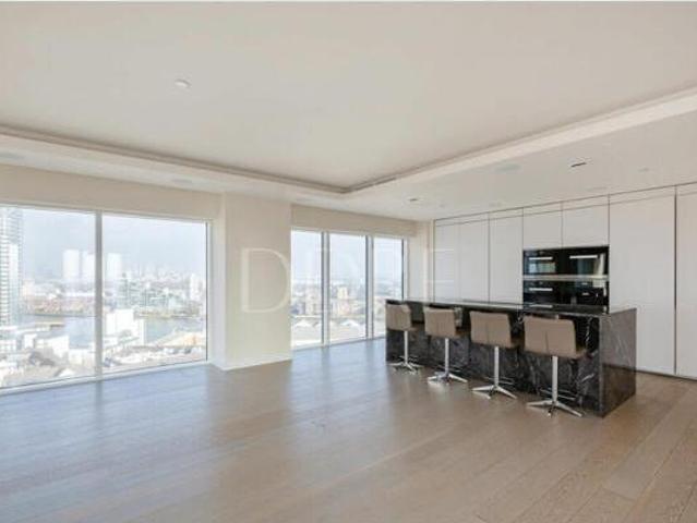 3 Bedroom Apartment For Sale In London