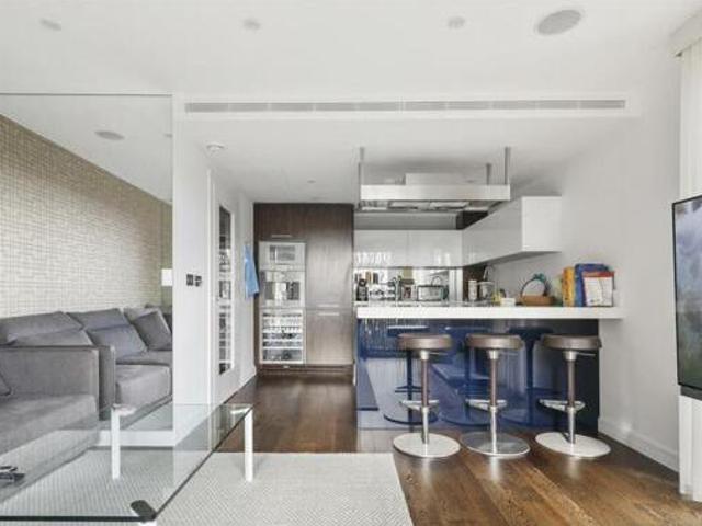 3 Bedroom Apartment For Sale In London
