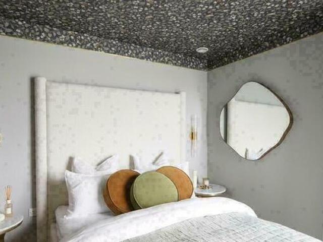 3 Bedroom Apartment For Sale In London