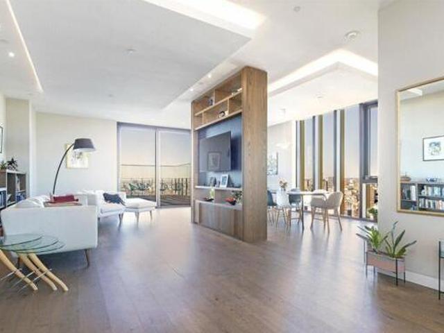 3 Bedroom Apartment For Sale In London
