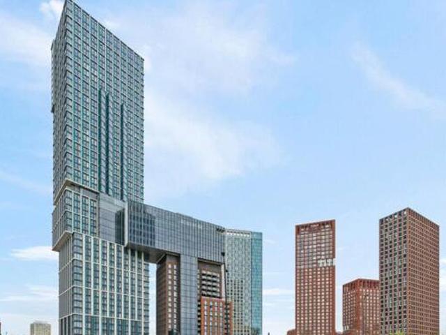 3 Bedroom Apartment For Sale In London