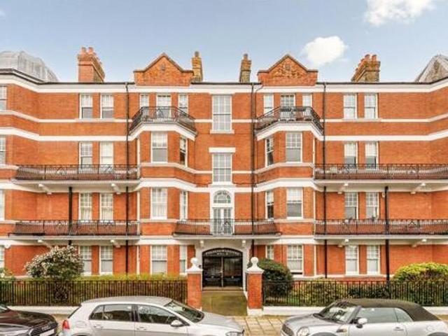 3 Bedroom Apartment For Sale In London, Uk