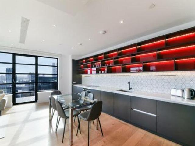 3 Bedroom Apartment For Sale In London City Island, London