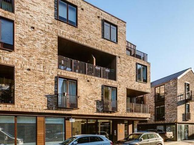 3 Bedroom Apartment For Sale In London Fields