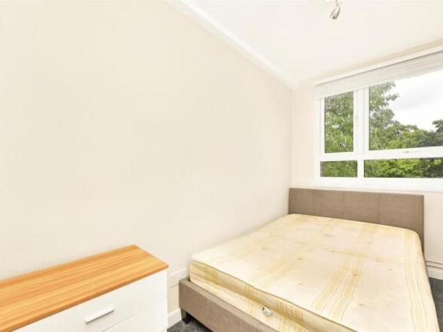 3 bedroom apartment for sale in Palace Road, London, SW2