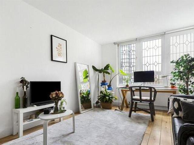 3 Bedroom Apartment For Sale In Peerless Street, London