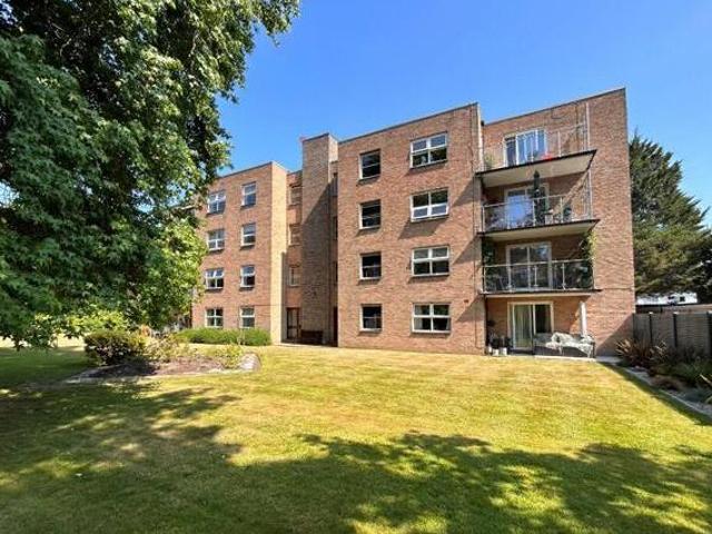 3 Bedroom Apartment For Sale In Poole, Dorset
