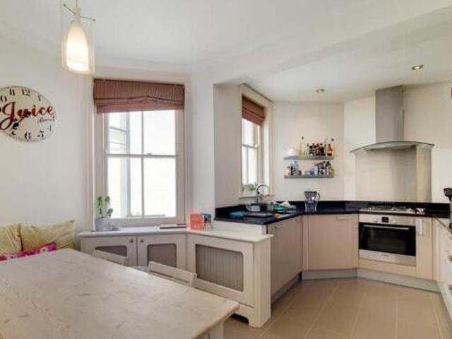 3 Bedroom Apartment For Sale In Queen´s Club Gardens, West Kensington