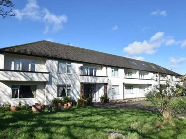 3 Bedroom Apartment For Sale In Queens Drive