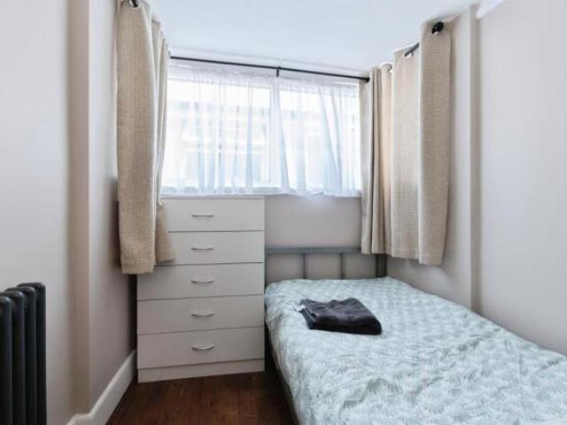 3 bedroom apartment for sale in Redhill Drive, Bournemouth, BH10
