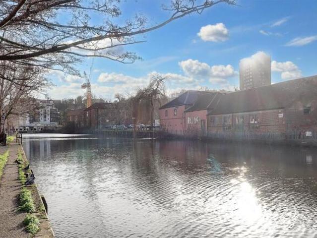 3 bedroom apartment for sale in River Heights, Wherry Road, Norwich, NR1