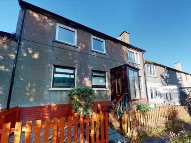 3 bedroom apartment for sale in Roods Square Inverkeithing KY11