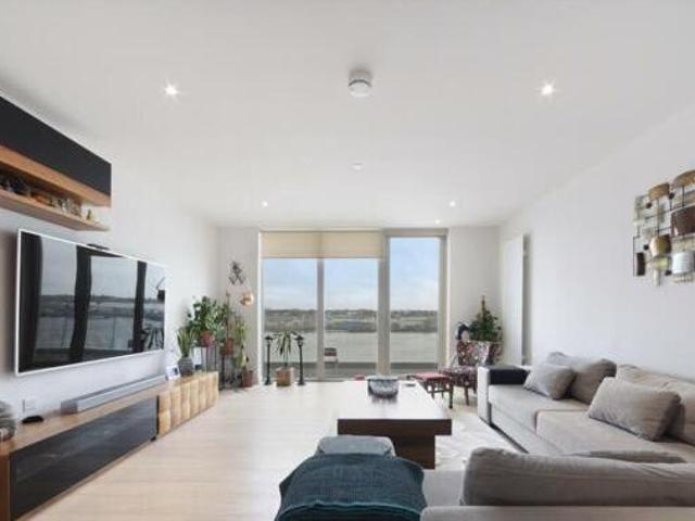 3 Bedroom Apartment For Sale In Royal Wharf Walk