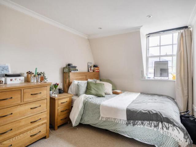 3 bedroom apartment for sale in St. James's Parade, Bath, Somerset, BA1