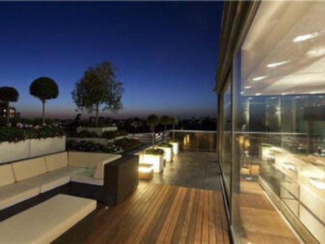 3 bedroom apartment for sale in St. John's Wood Road, London, NW8