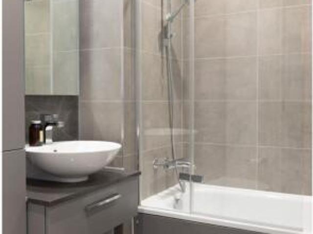 3 bedroom apartment for sale in St. Pauls Way, Duesbury House, E3