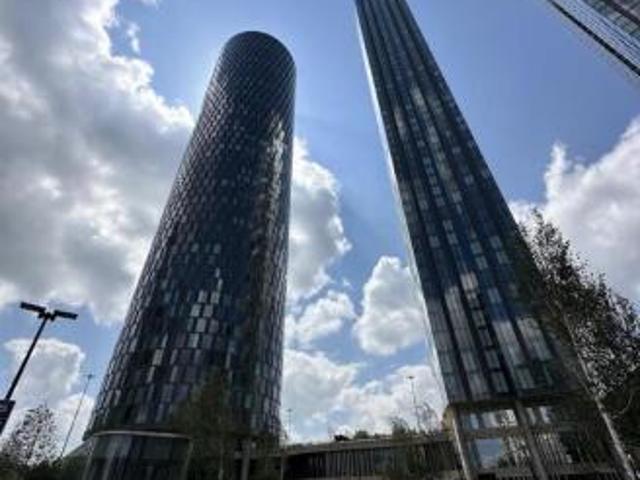 3 bedroom apartment for sale in Silvercroft Street, Manchester, M15