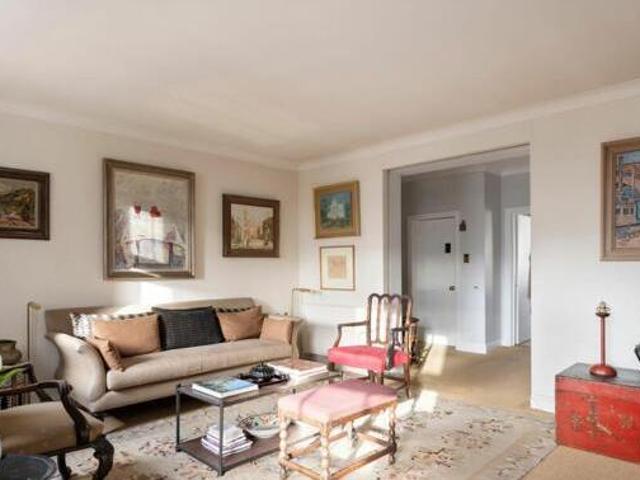 3 Bedroom Apartment For Sale In South Kensington